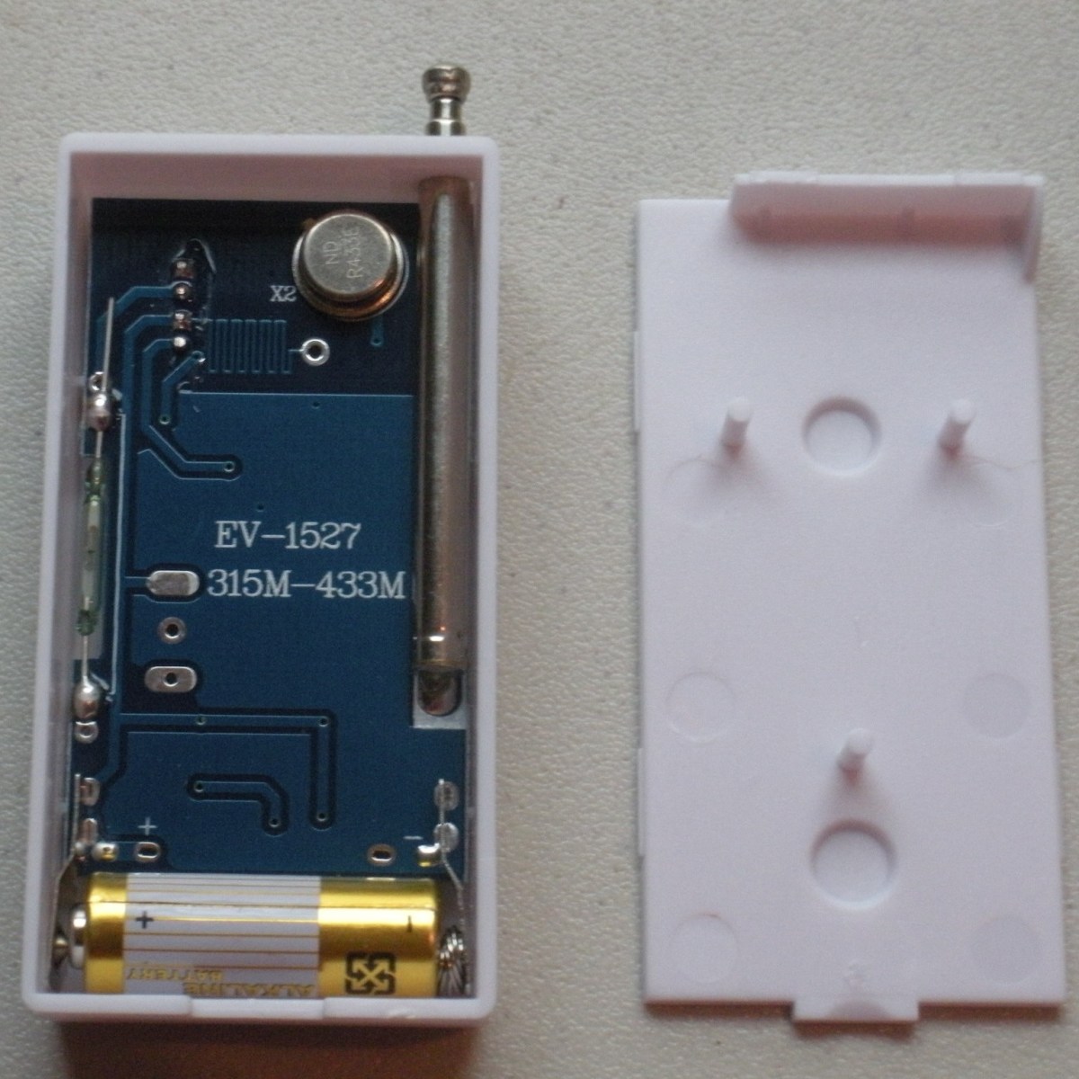 How to Install and Code a Wireless Alarm System - Dengarden