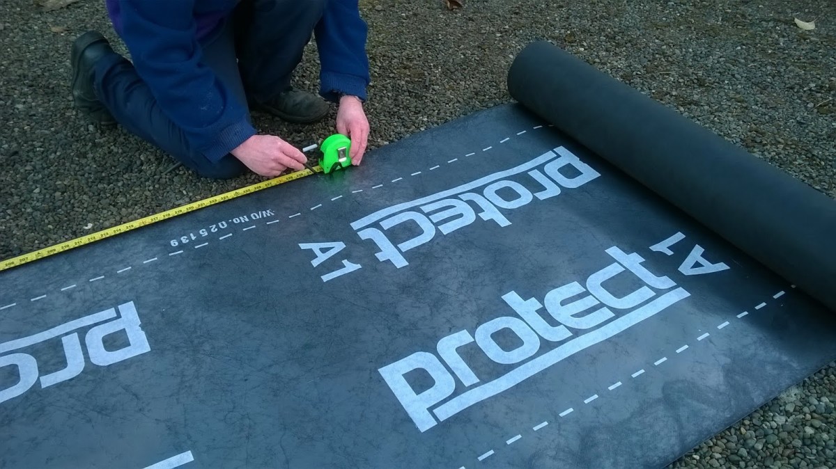 How to Build a Low-Maintenance Garden Storage Shed From Steel Cladding ...