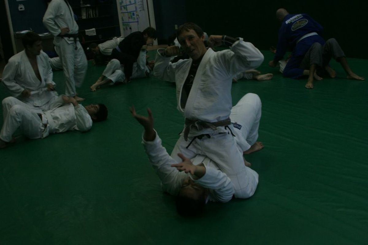 Escaping the Mount by Catching the Foot in Brazilian Jiu Jitsu - HubPages