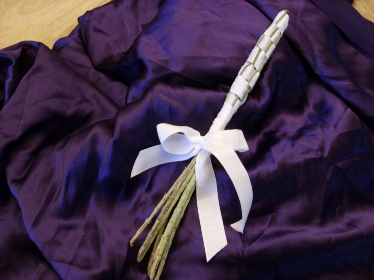 Three Ways to Use Lavender Plants and Essential Oils as a Sleep Aid ...