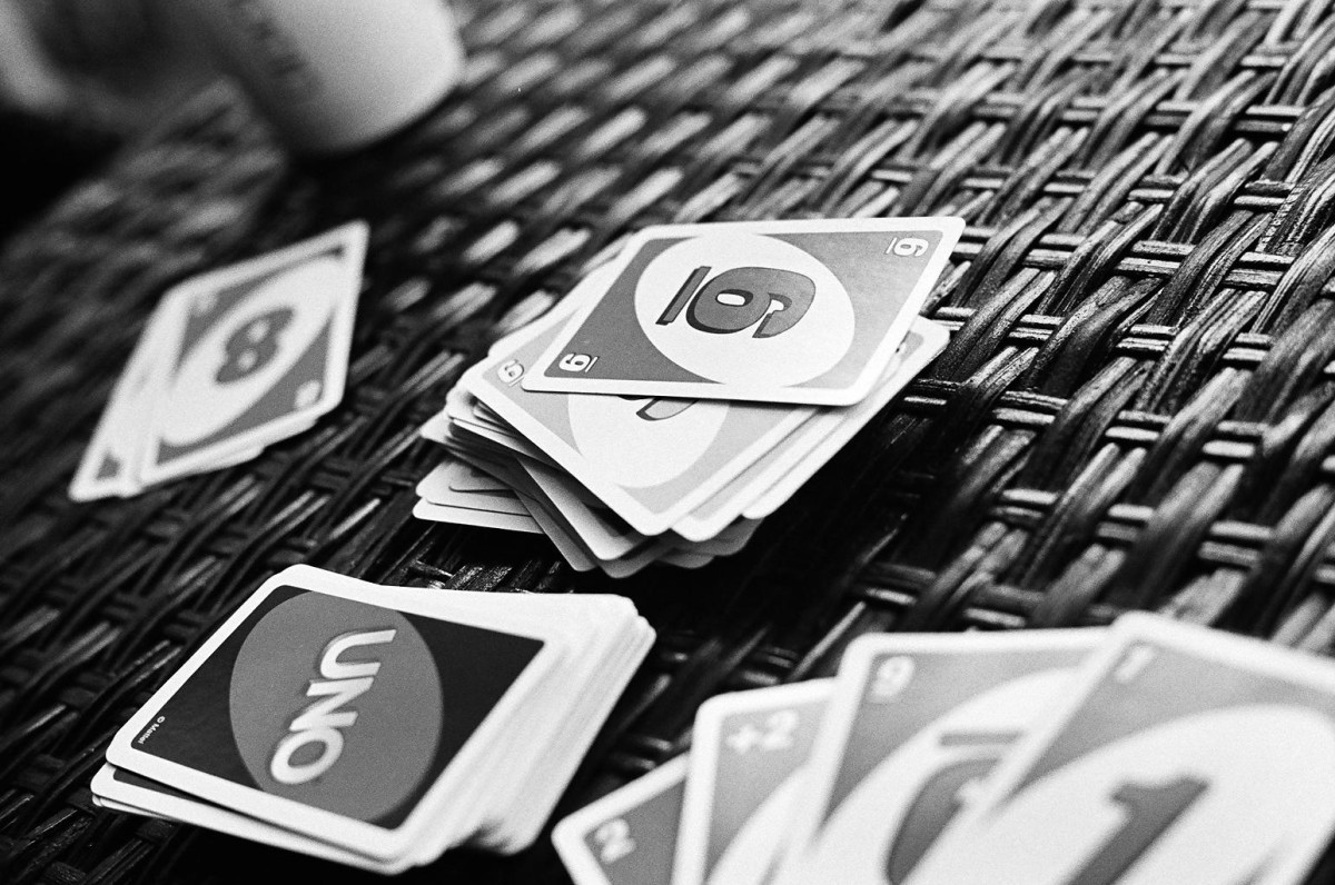 Uno Game History Best Decks And How To Play HobbyLark Uno Game History Best Decks And How To Play HobbyLark
