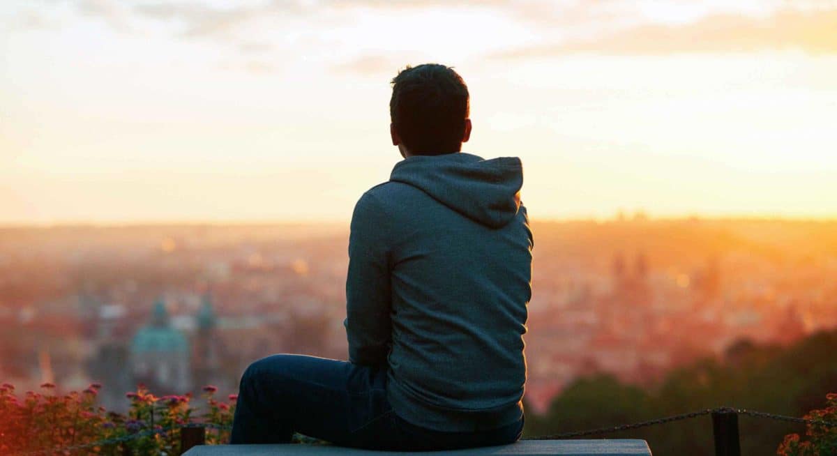 4 Reasons Why You Are Lonely and How to Overcome Them - HubPages
