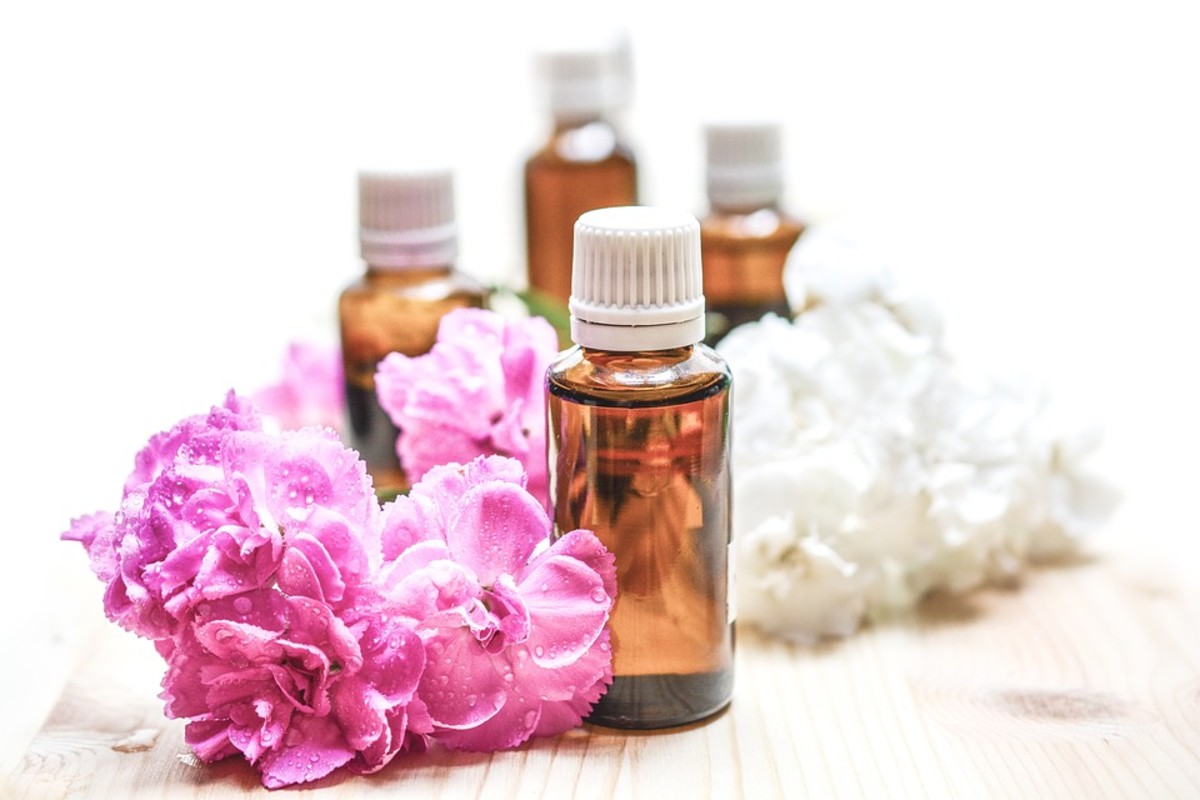 Essential Oil Tips,Tricks and Basic Blends - HubPages