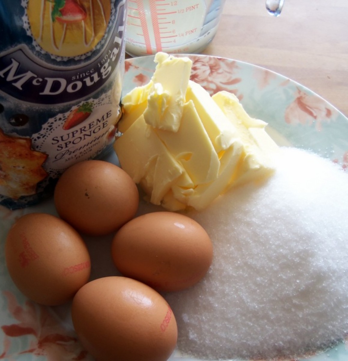 Recipe for a Traditional Victoria Sponge Cake - HubPages