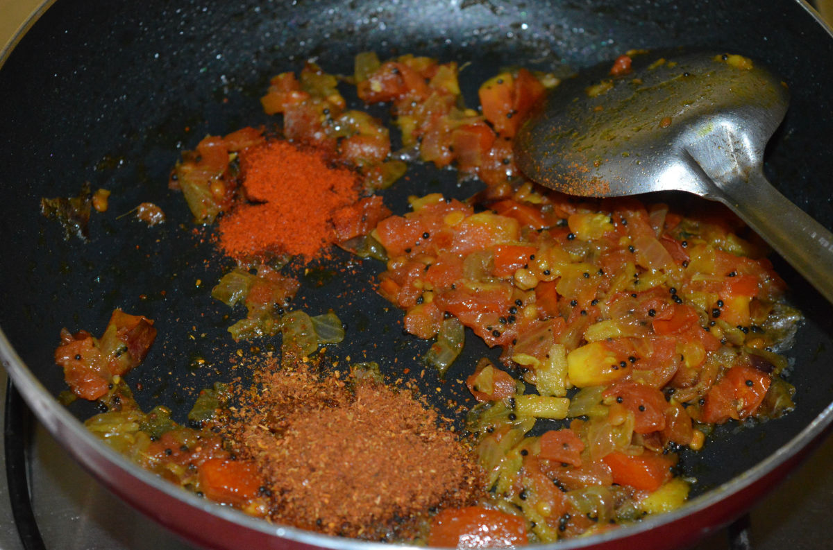 How to Make Spicy Tava Idli: Popular Indian Breakfast Dish - HubPages