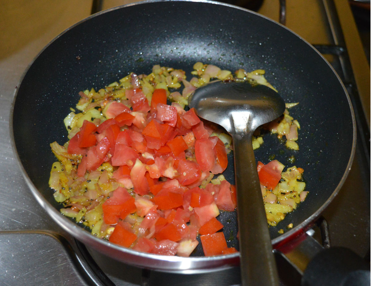 How to Make Spicy Tava Idli: Popular Indian Breakfast Dish - Delishably