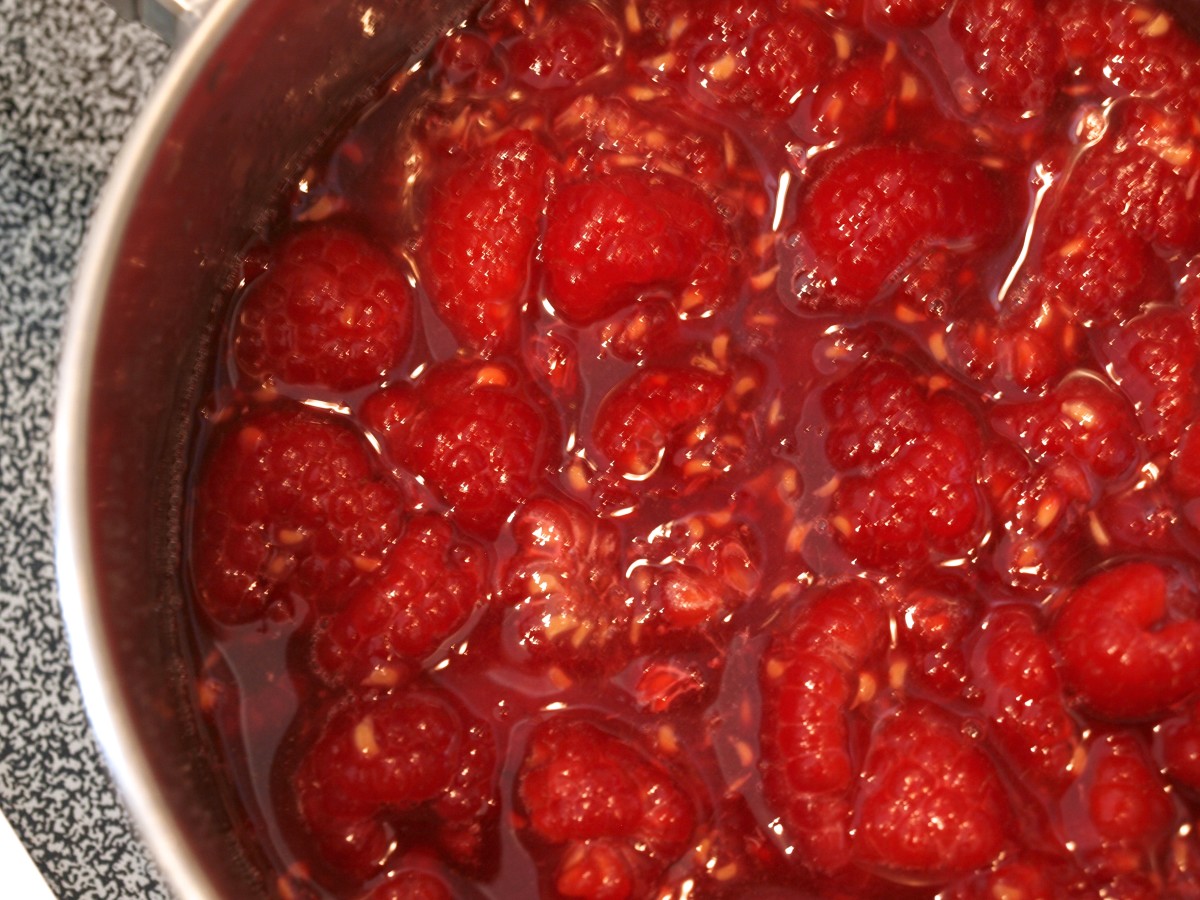 How to Make a Fruit Coulis - HubPages