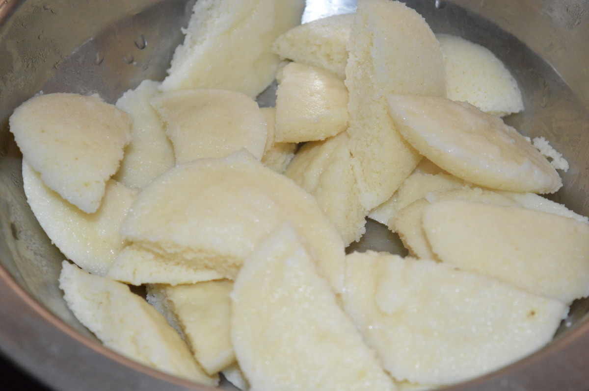How to Make Pan-Fried Semolina Dumplings (Rava Idli) - HubPages