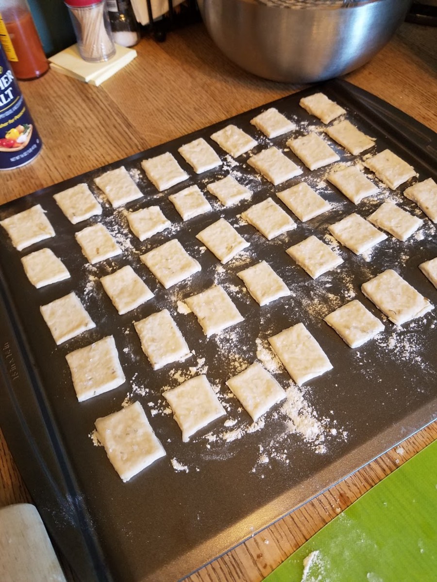 Super-Easy, Crazy-Delicious, Homemade Cracker Recipe - HubPages