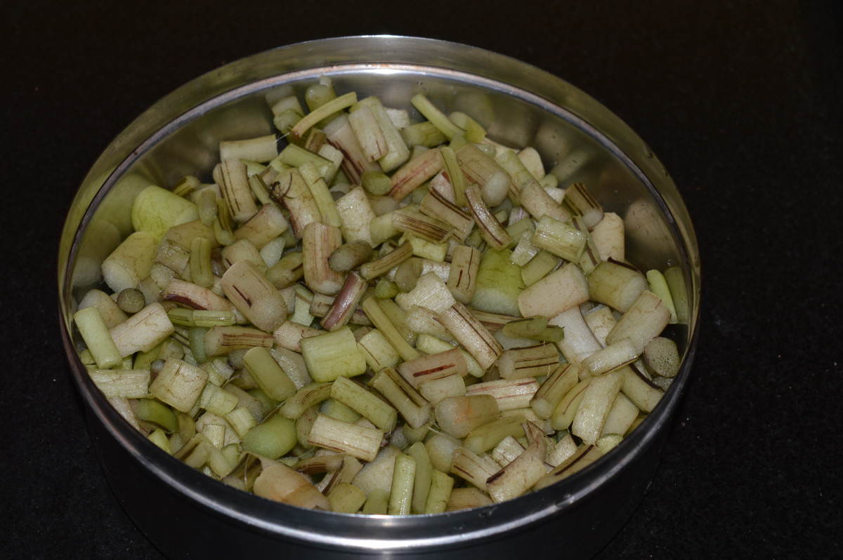 How to Make Taro Stem Raita (Taro Yogurt Curry) - HubPages