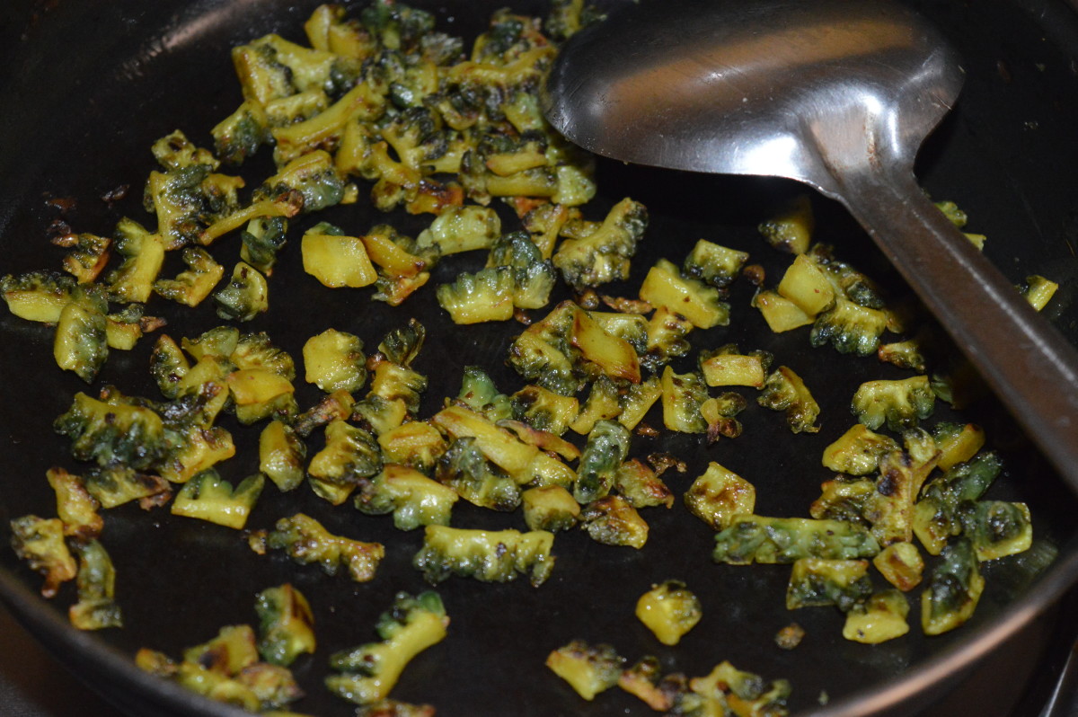 How to Make Bitter Gourd Chutney (Hagala Kayi Chutney) - Delishably