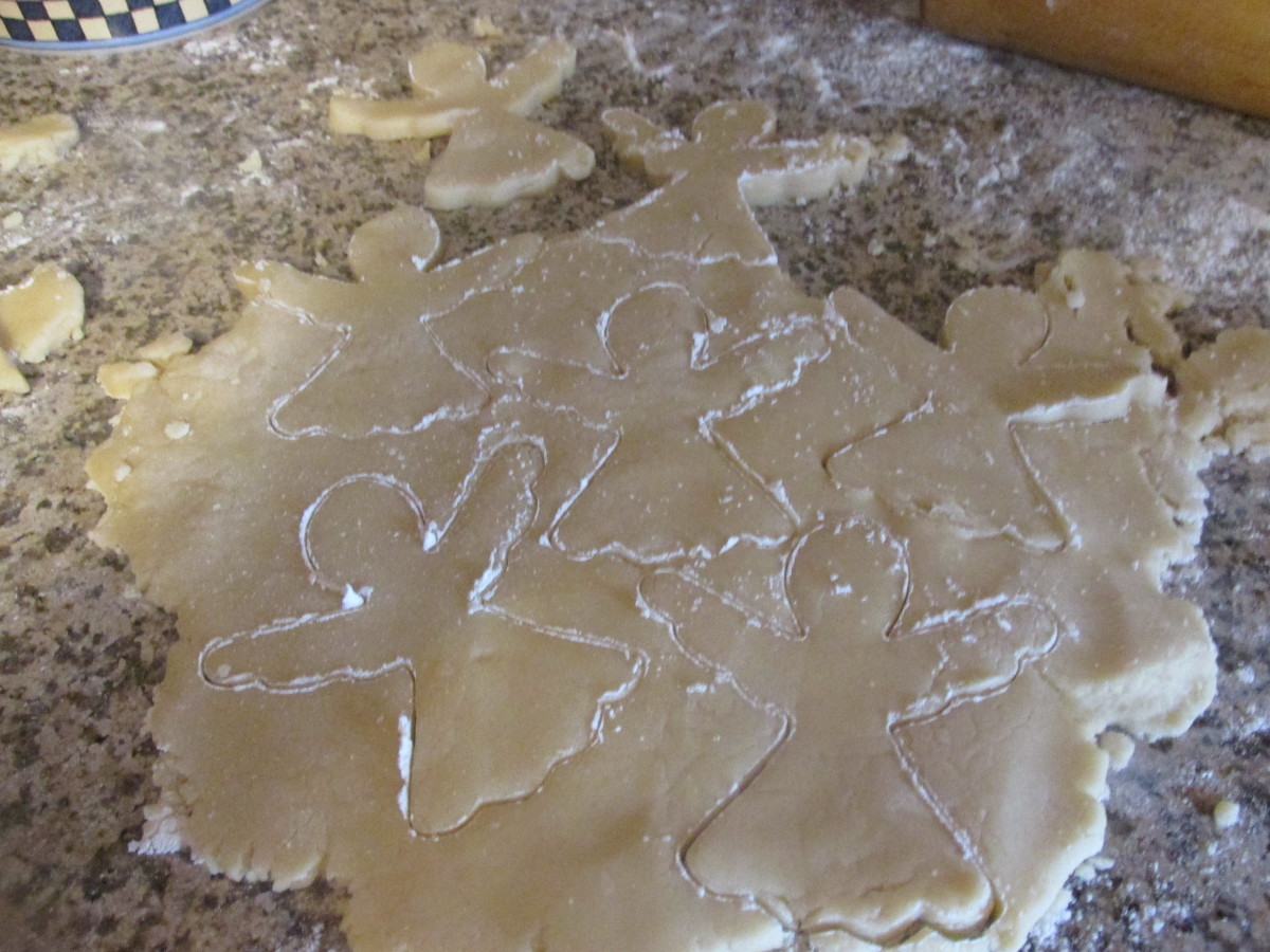 Christmas Cut-Out Sugar Cookies That Are Soft and Buttery - HubPages
