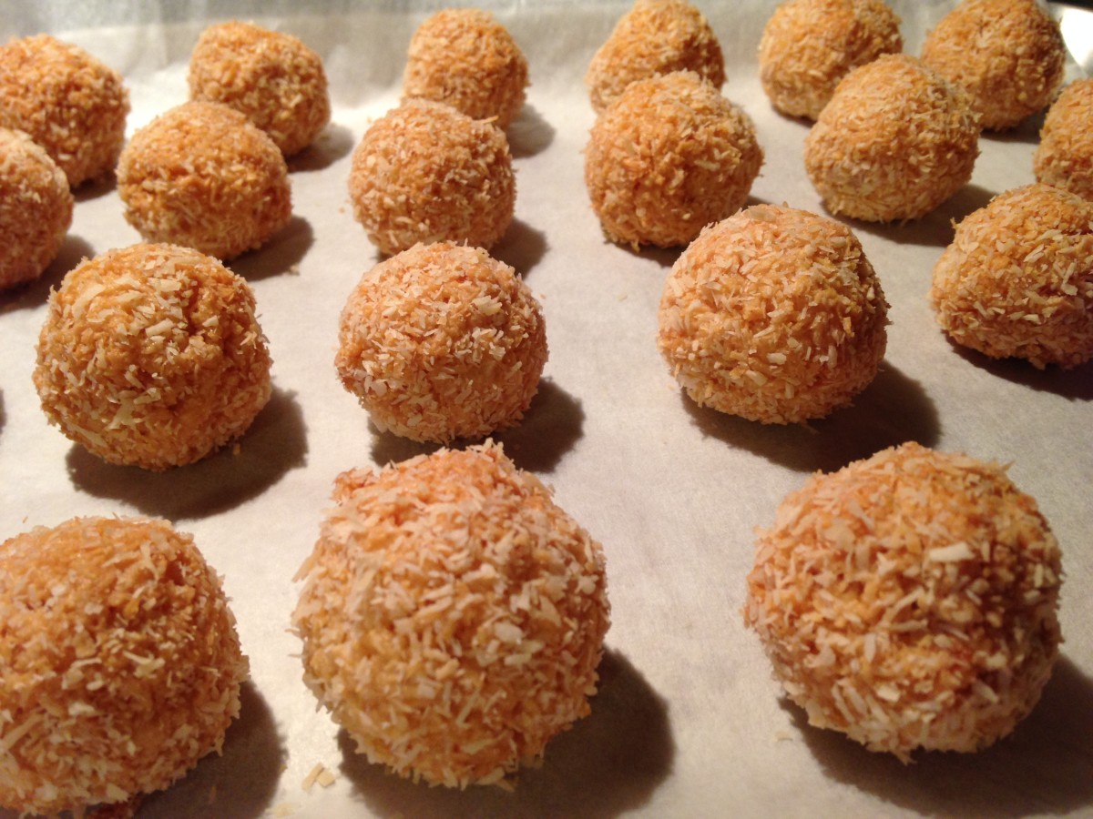 Coconut Biscuits for Special Occasions or Everyday Teatime - HubPages