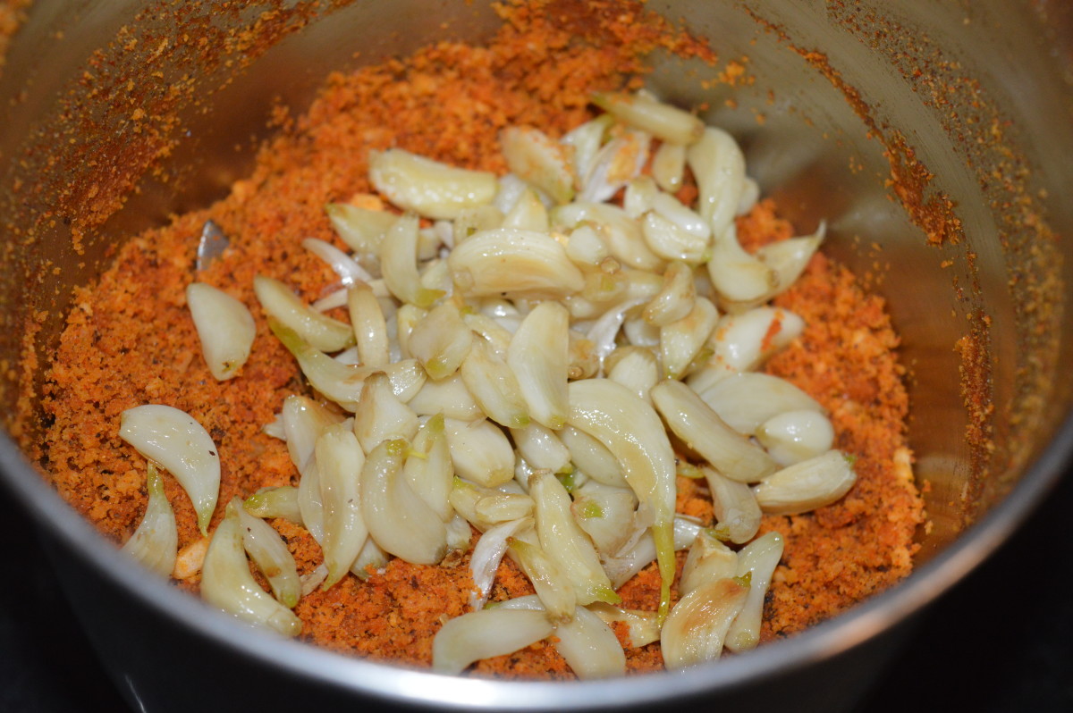 How to Make Garlic Chutney Powder (Dry Garlic Chutney) - HubPages