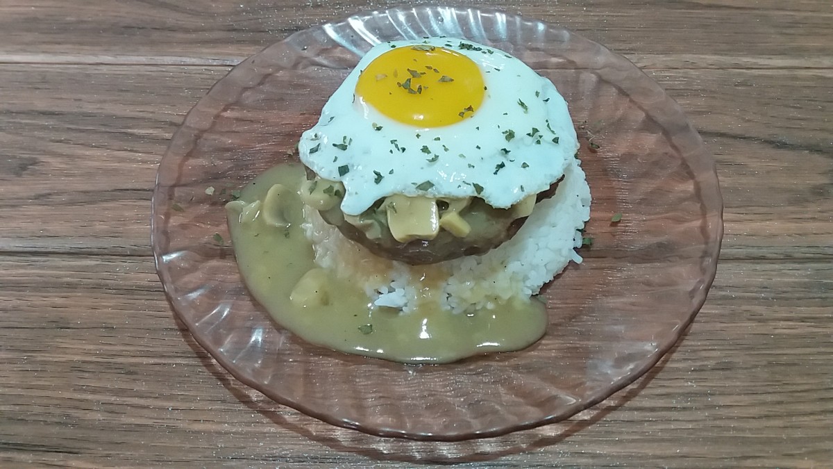 How to Make Pork Loco Moco With Mushroom Gravy: A Hawaiian-Inspired ...