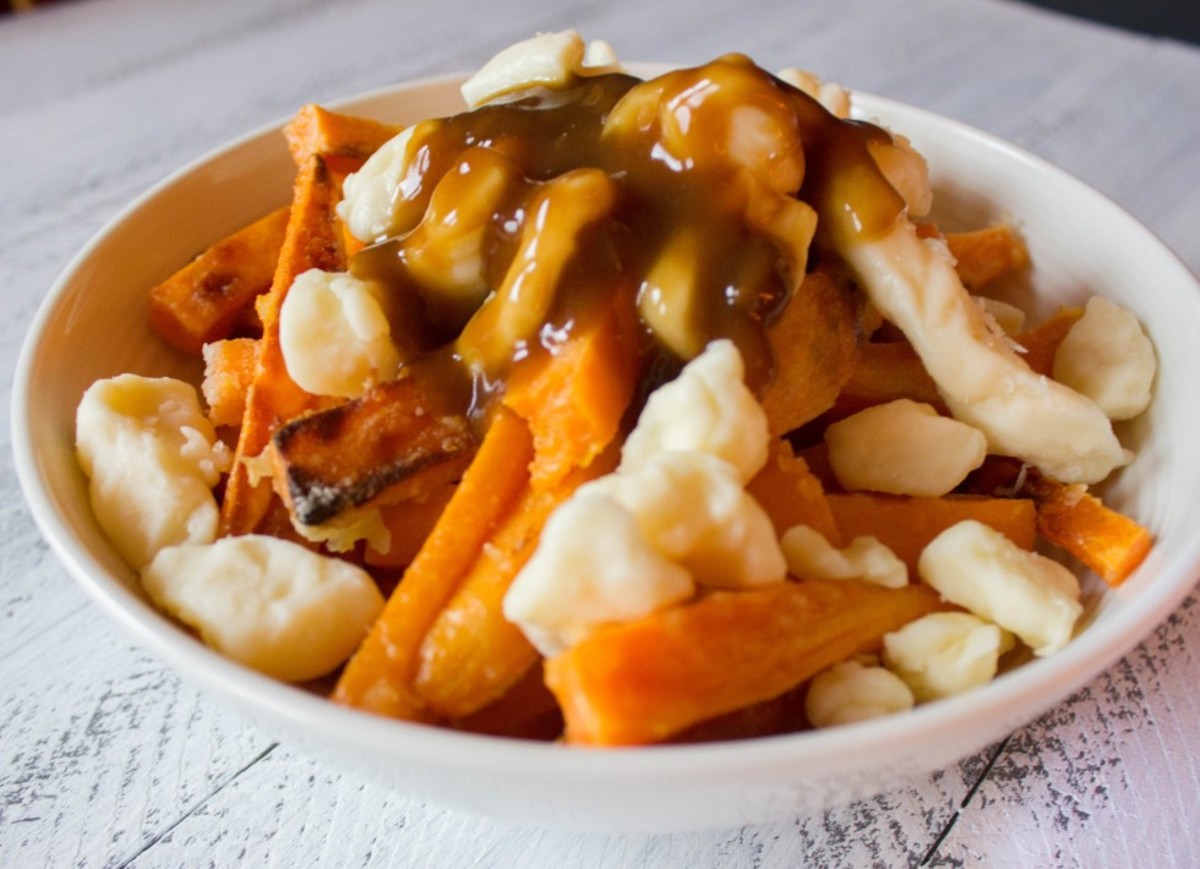 Exploring Poutine: History, The Recipe, and 4 Fun Variations - HubPages