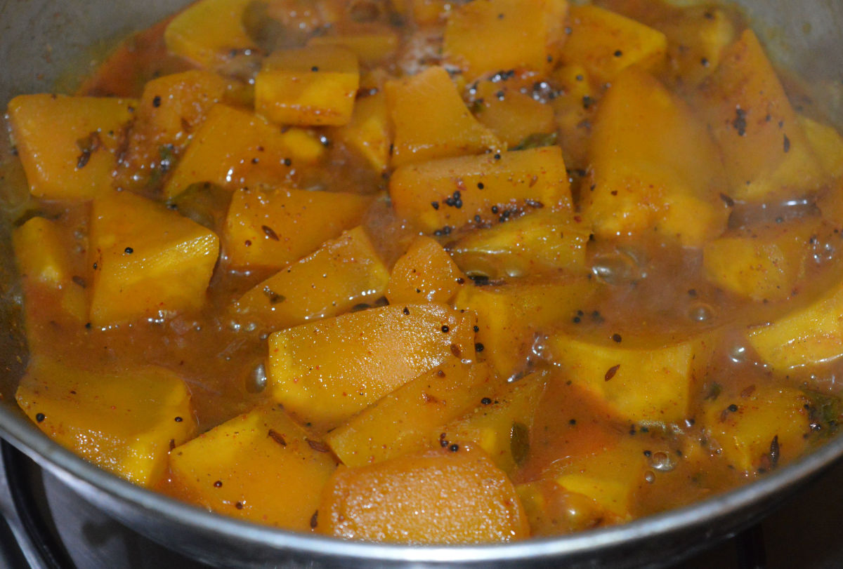 Pumpkin Sabzi (Curry): Vegetarian Indian Recipe - Delishably