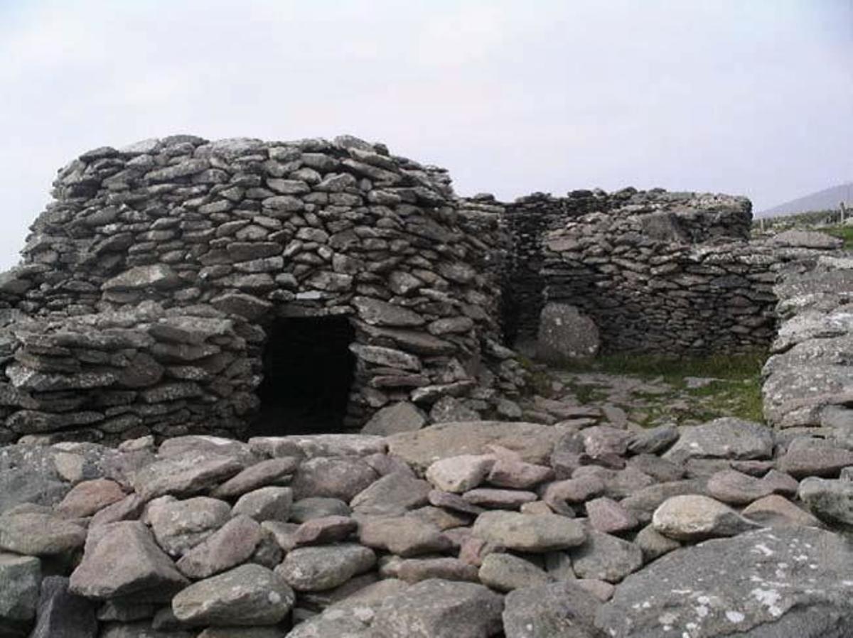 The Celtic Lore of the Honey Bee - Owlcation