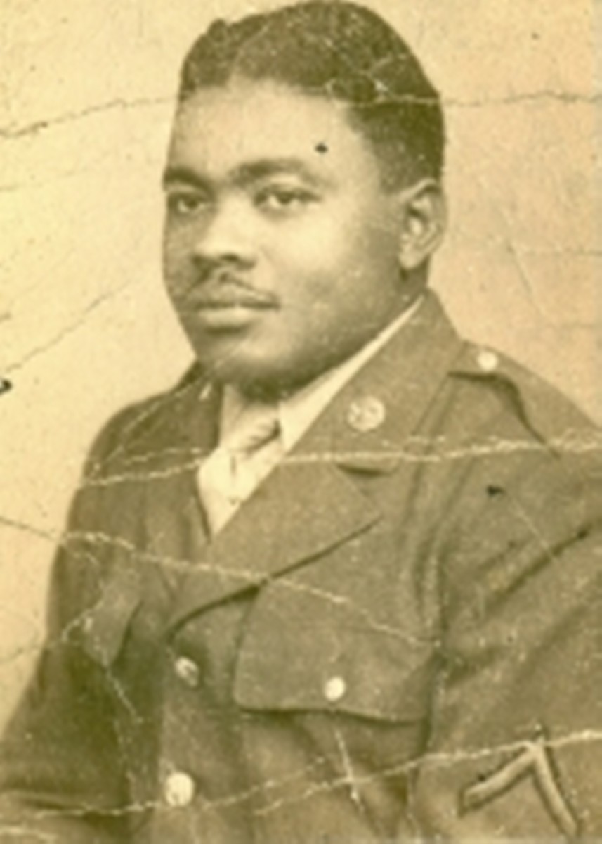 Forgotten Massacre: The Story of the 333rd Field Artillery Battalion ...