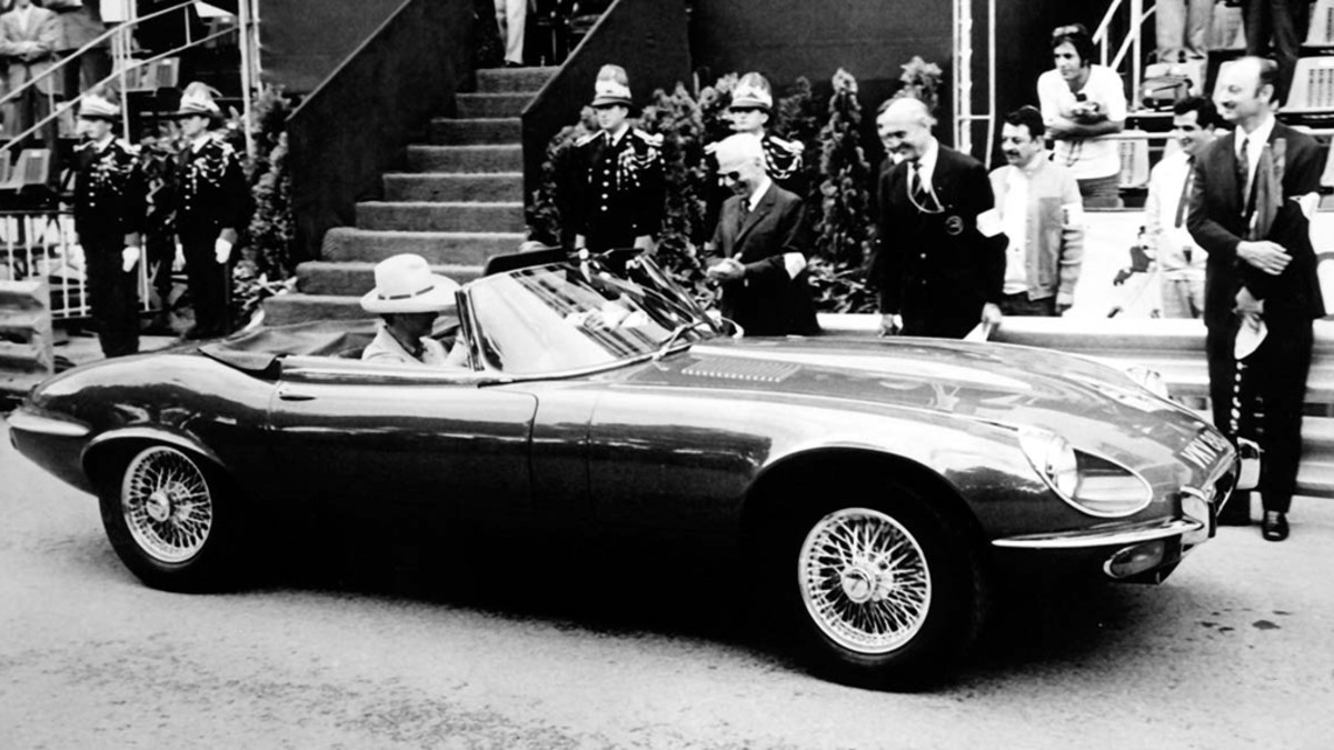 A History of the Jaguar Car - HubPages