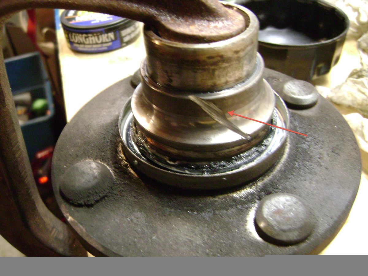 DIY Toyota Front Wheel Drive (FWD) Wheel Bearing Replacement (With ...