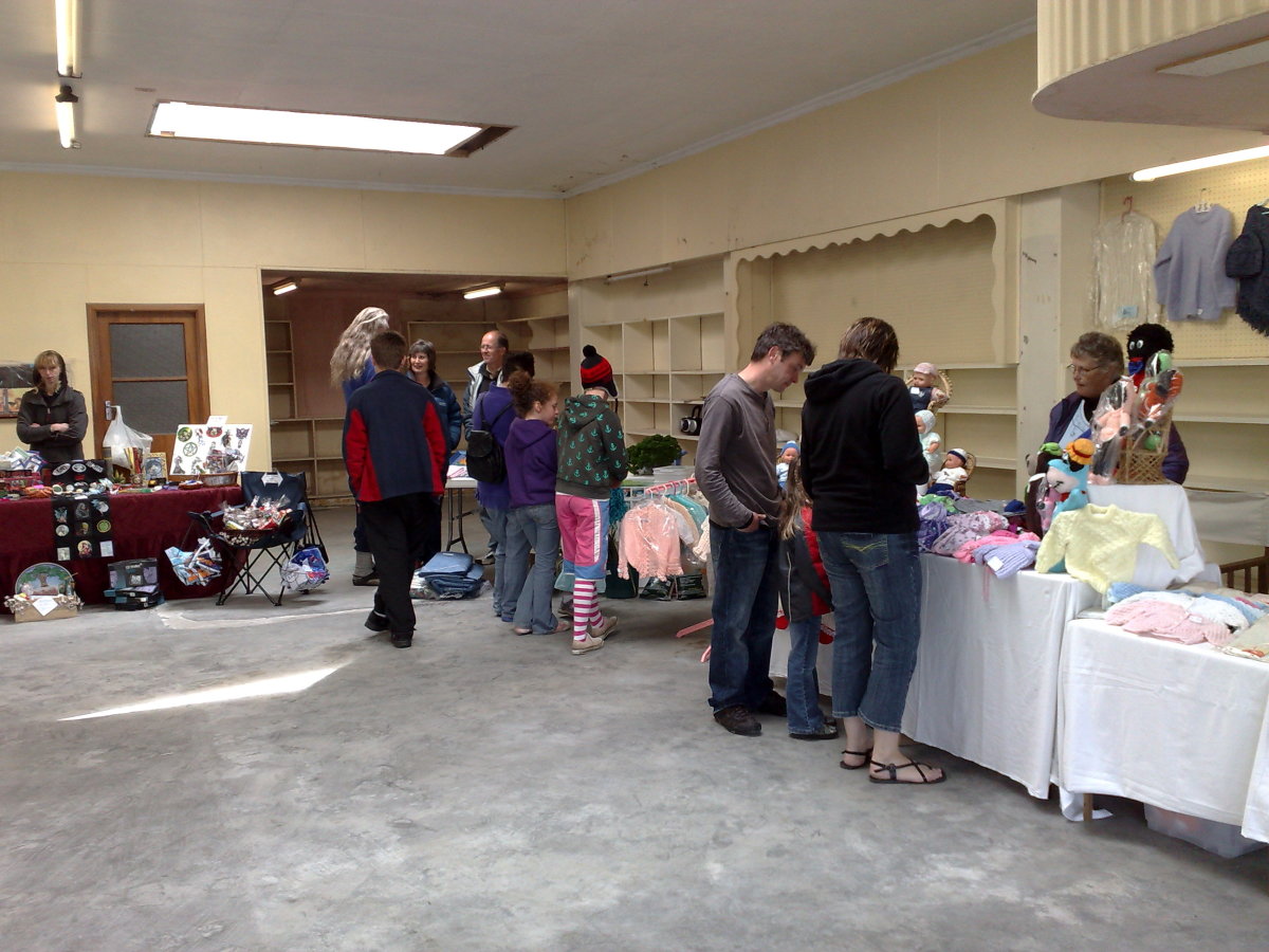 How to Start a Community Market in Your Neighbourhood - HubPages