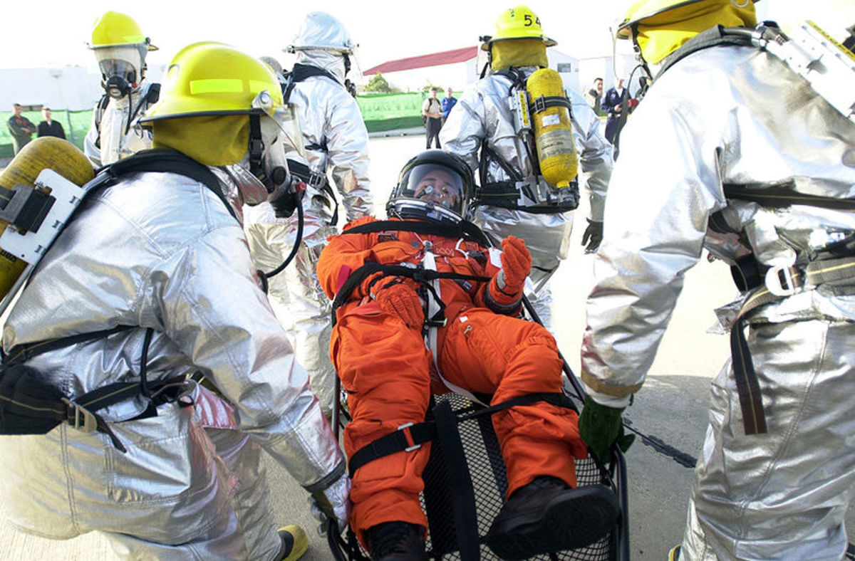 Advantages of a Career in Transport and Flight Nursing - HubPages