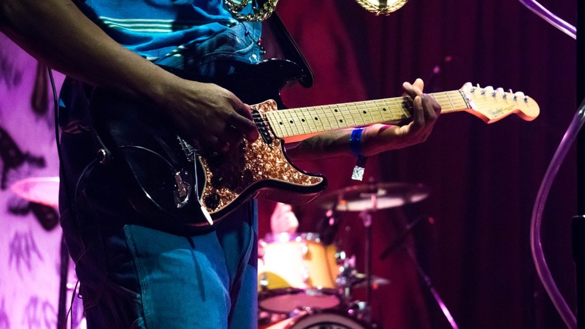 How to Bend Strings on Guitar - HubPages