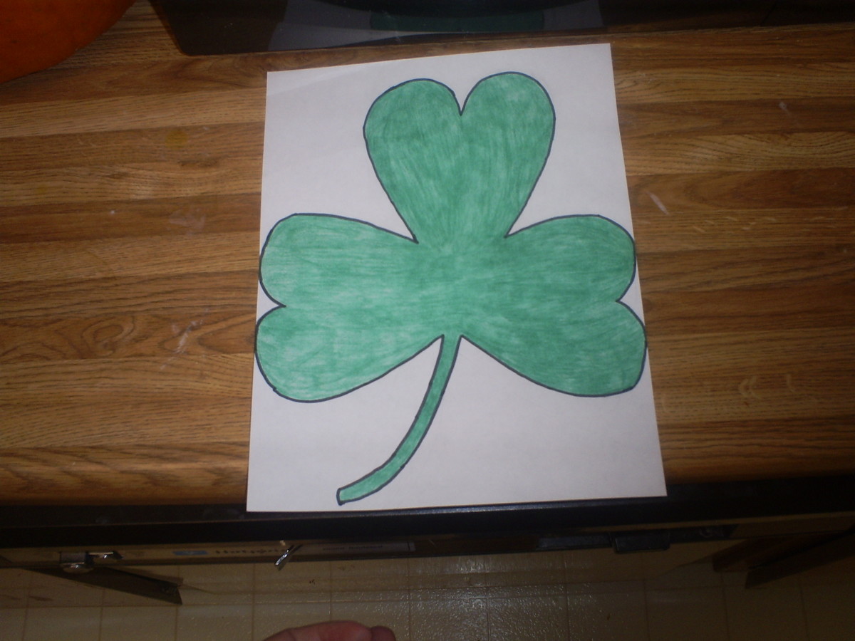 How to Draw Shamrocks for St. Patrick's Day: Easy, Step-by-Step ...