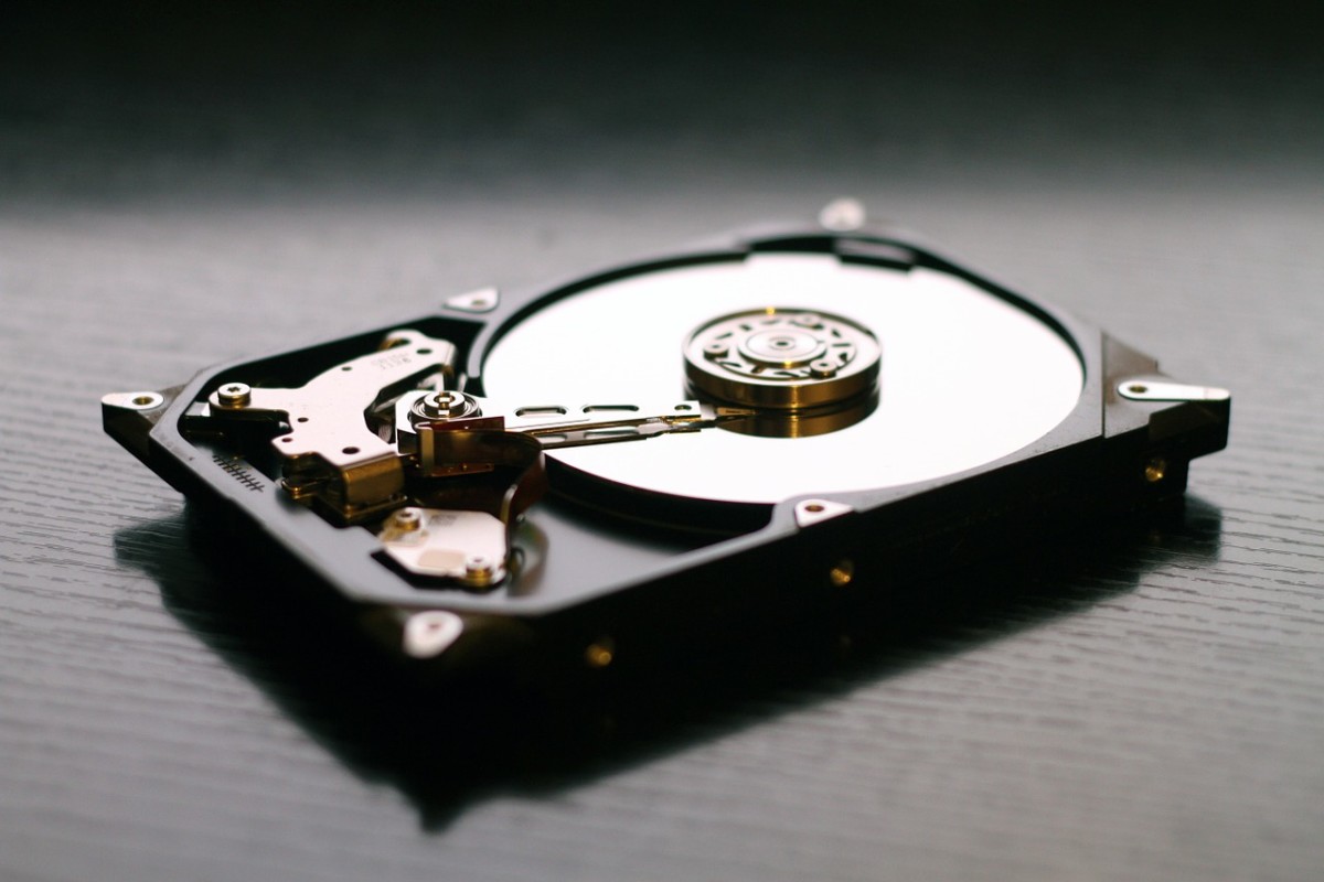 Computer Basics 10 Examples Of Storage Devices For Digital Data 