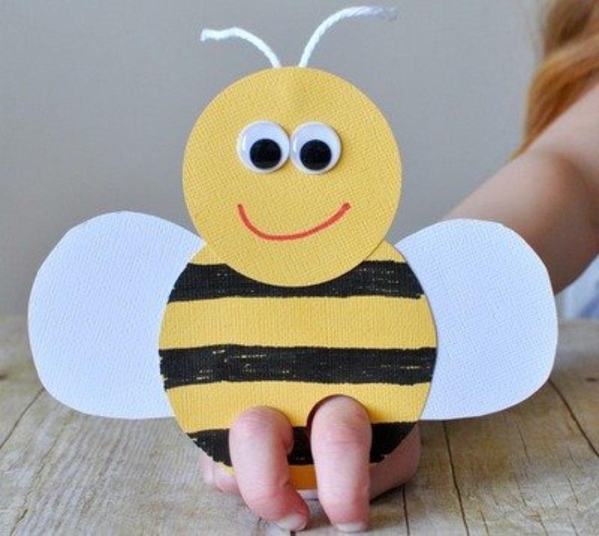 48 Beautiful And Creative Bee Craft Ideas FeltMagnet