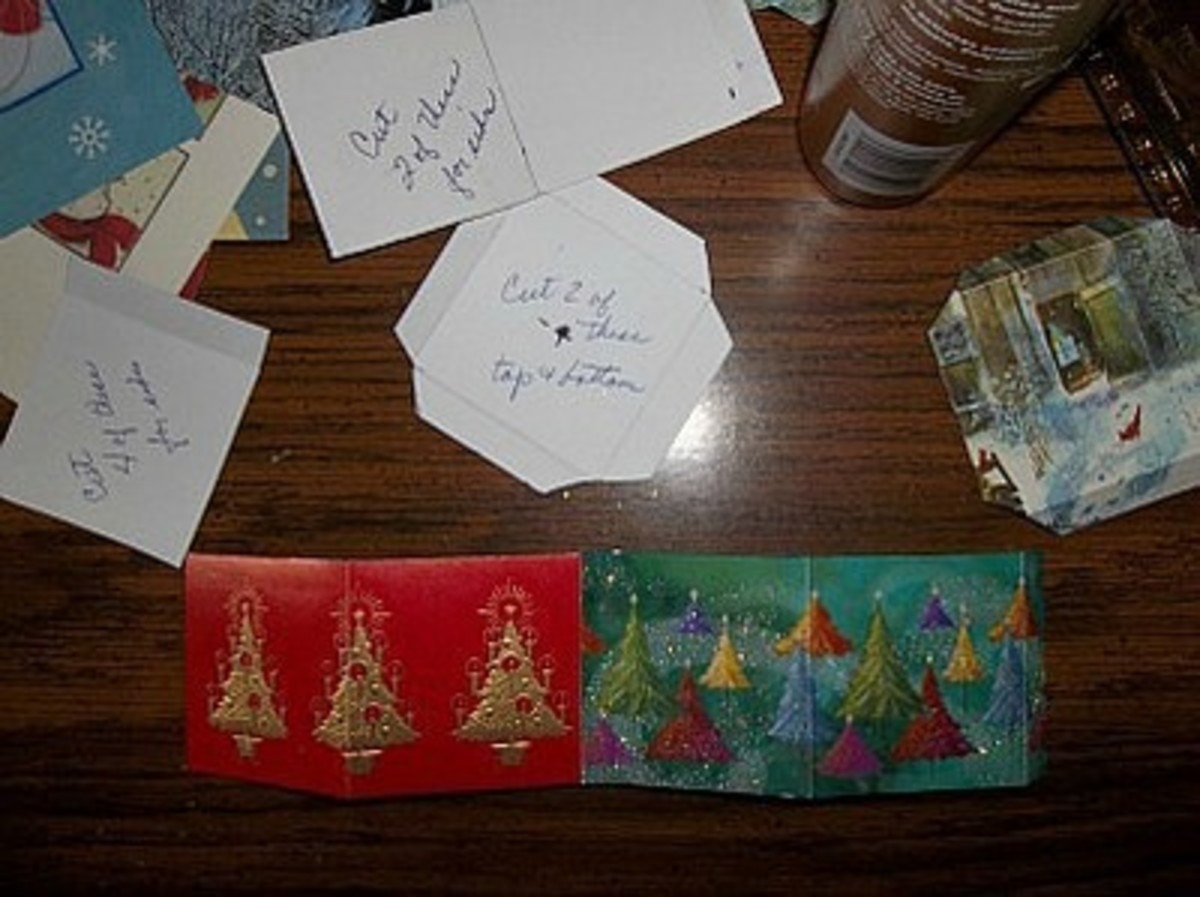 Make Heirloom Cube Tree Ornaments Using Old Greeting Cards - HubPages
