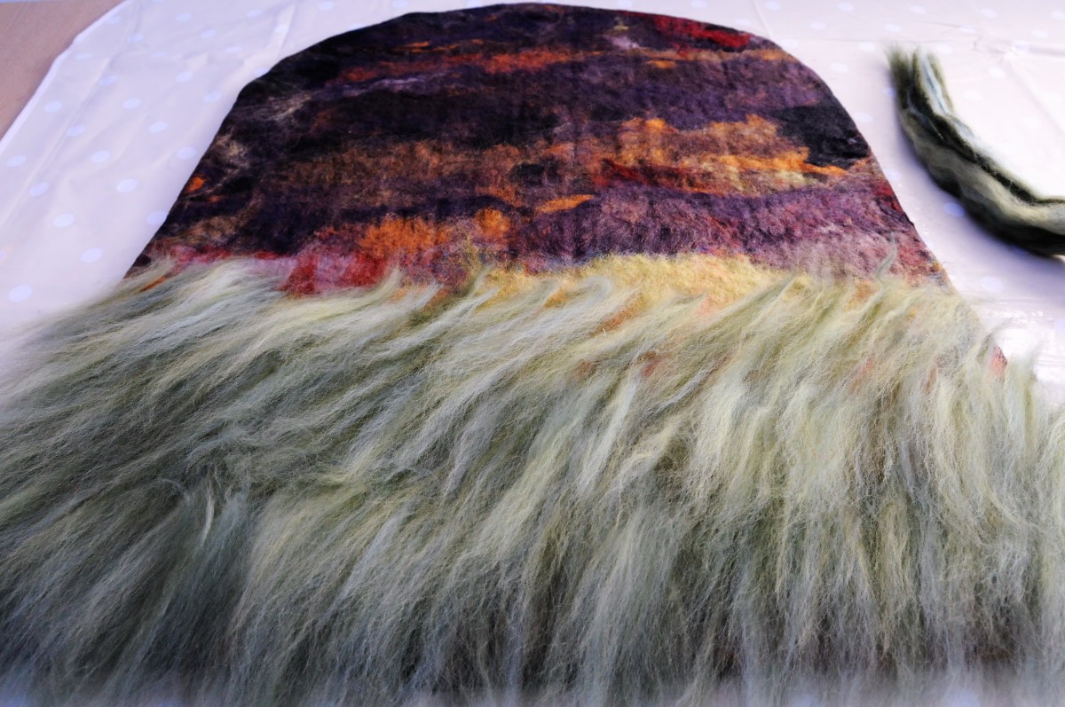 How to Use a Plastic 'Hat Shaper' to Make a Wet-Felted Top Hat - HubPages