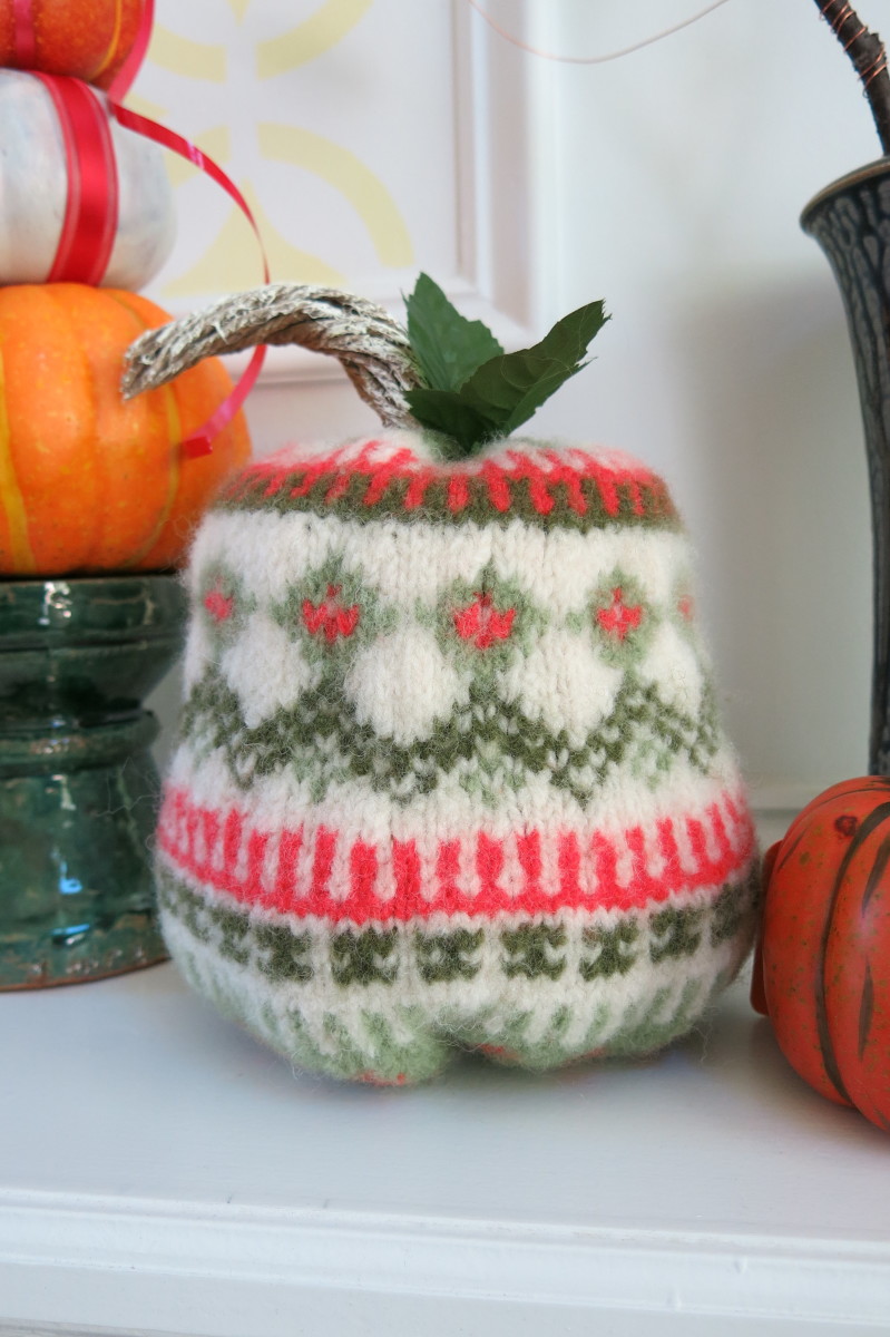 DIY Craft Tutorial: How to Turn an Old Sweater Into a Felted Pumpkin ...
