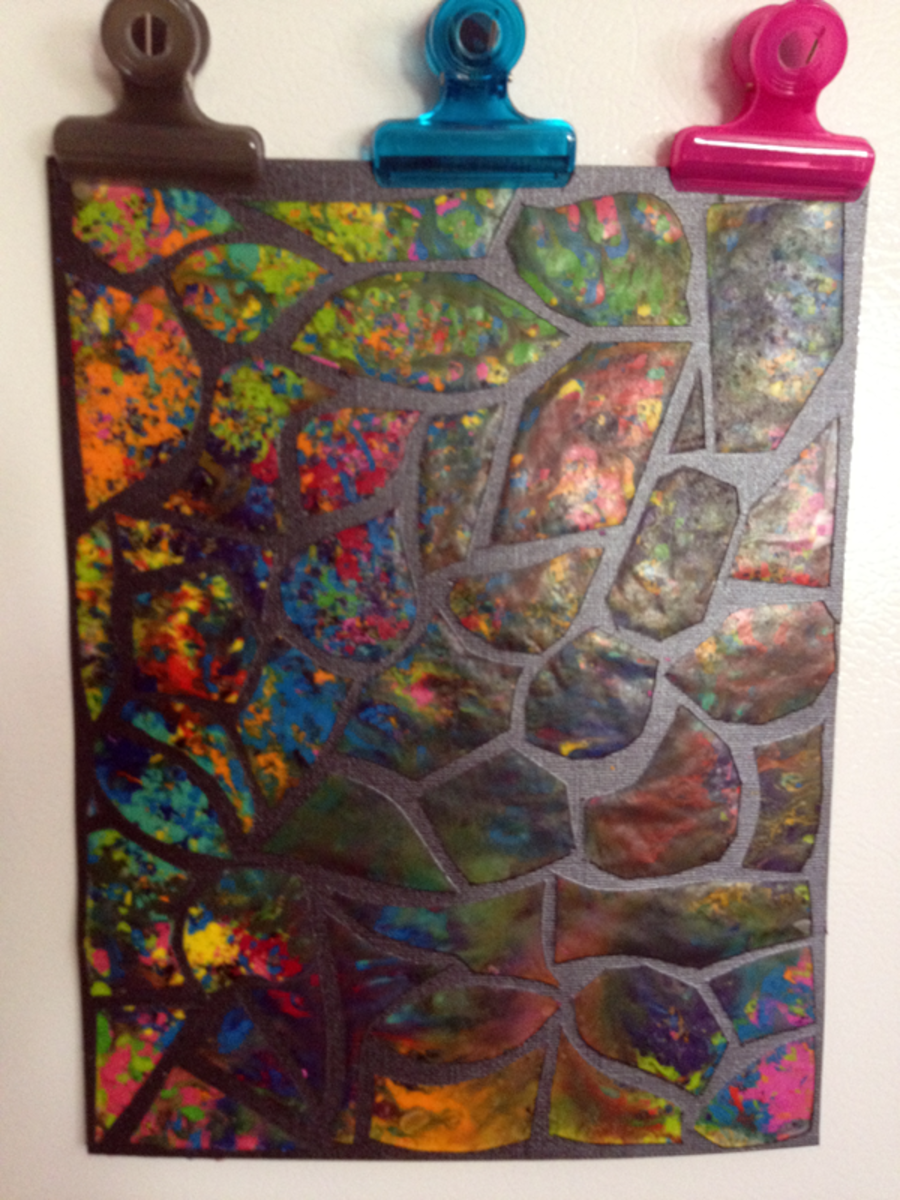 How to Make Stained “Glass” With Crayons and Wax Paper - HubPages