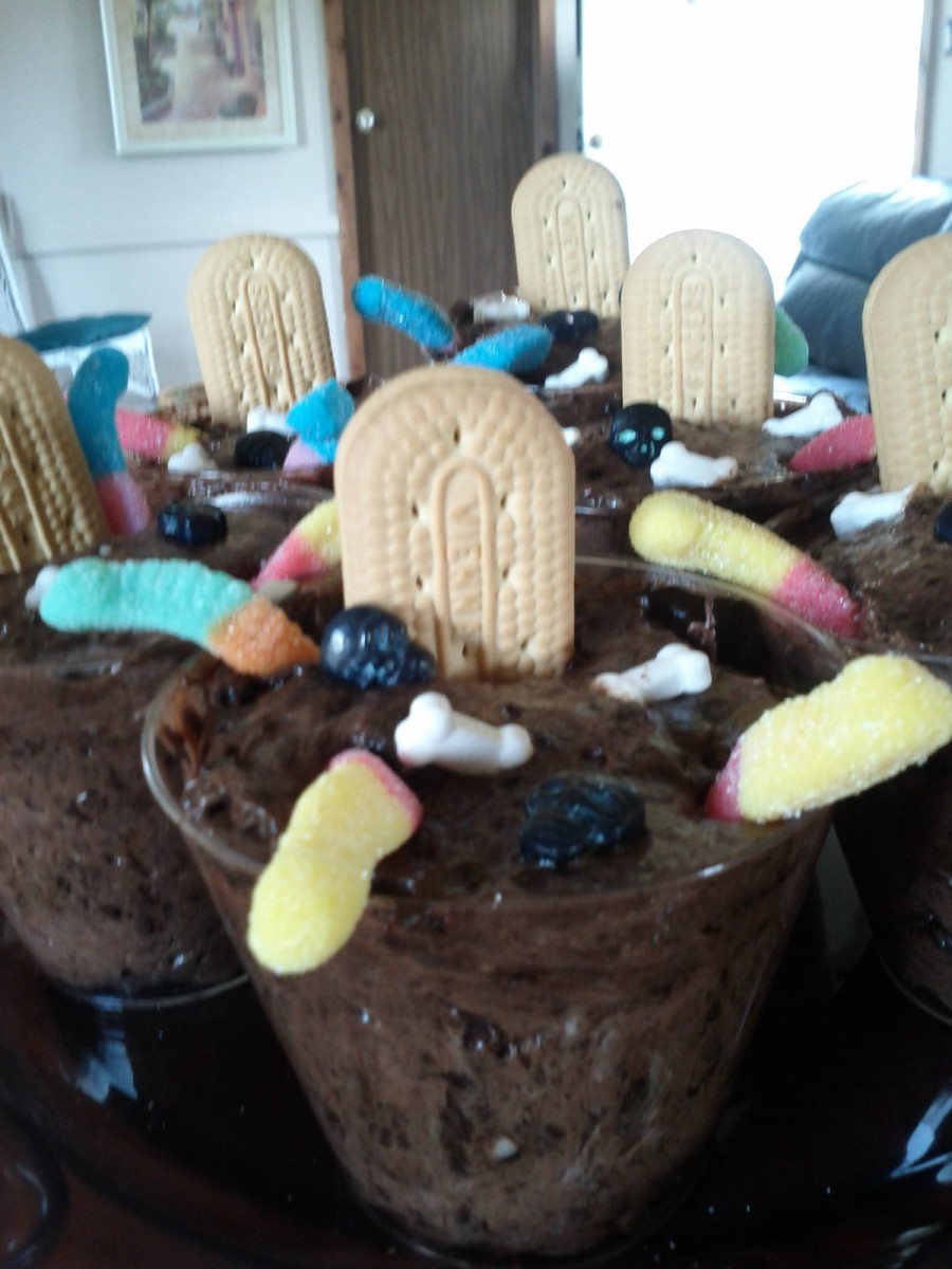 Halloween Party Treats: Frightfully Delicious Dishes - HubPages
