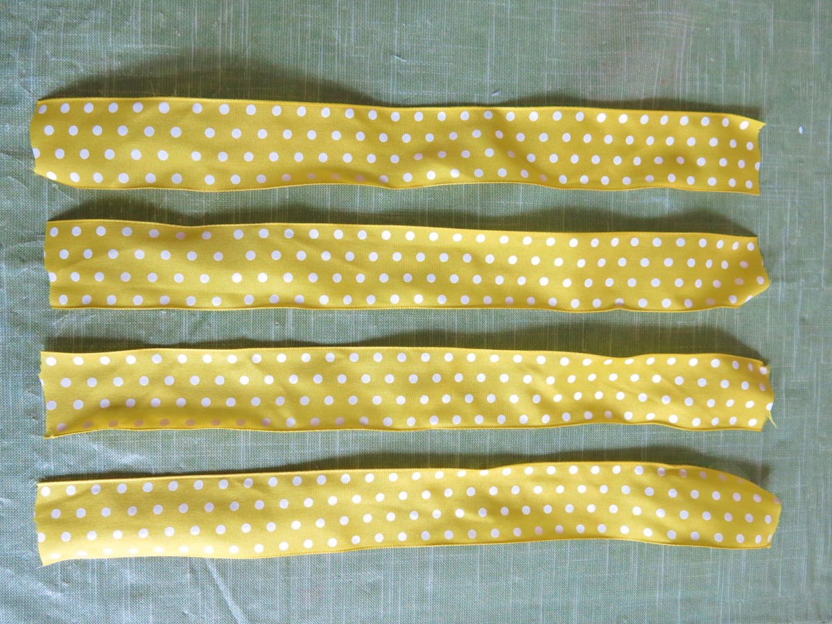 How to Make a Fancy Round Bow for Wreaths or Gift Wrapping - HubPages