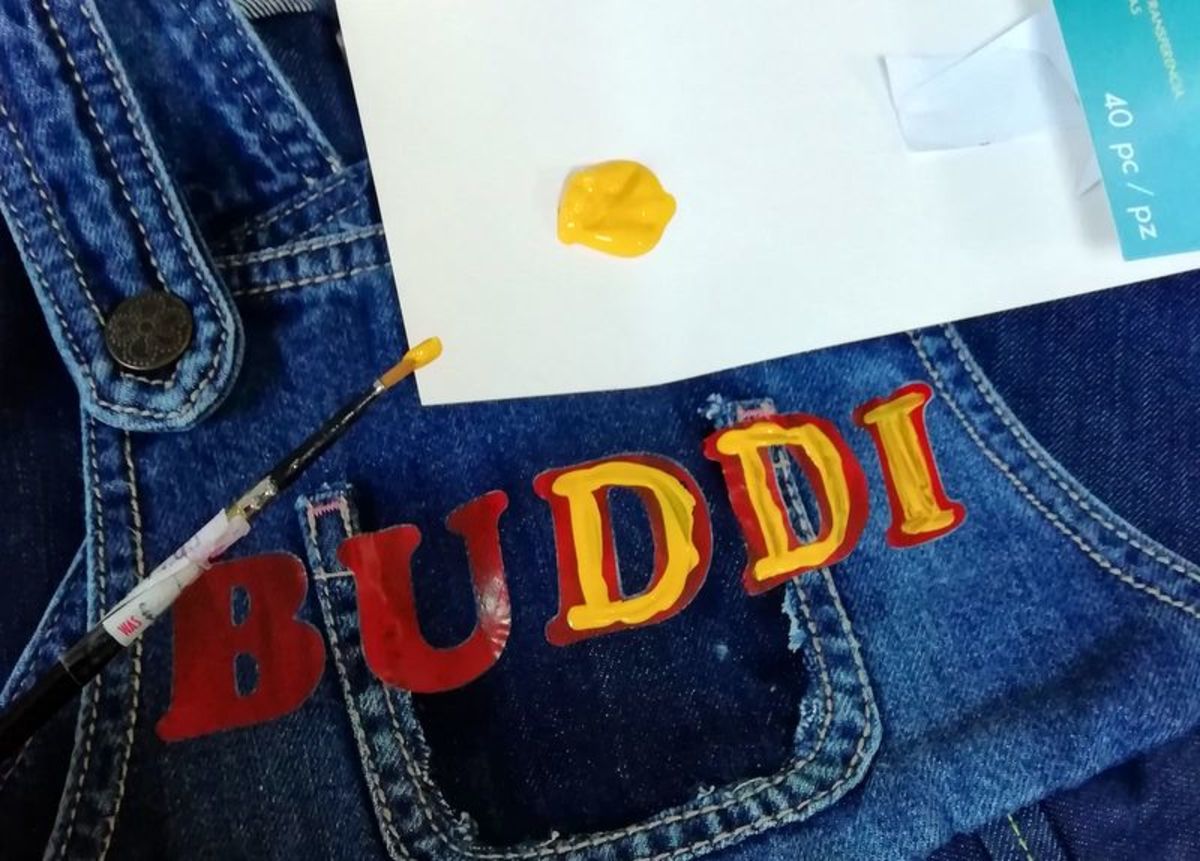 How to Make a Chucky Buddi Doll From "Child's Play" for Halloween ...