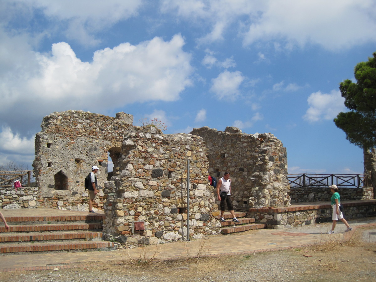 Visiting Castelmola, Sicily - HubPages