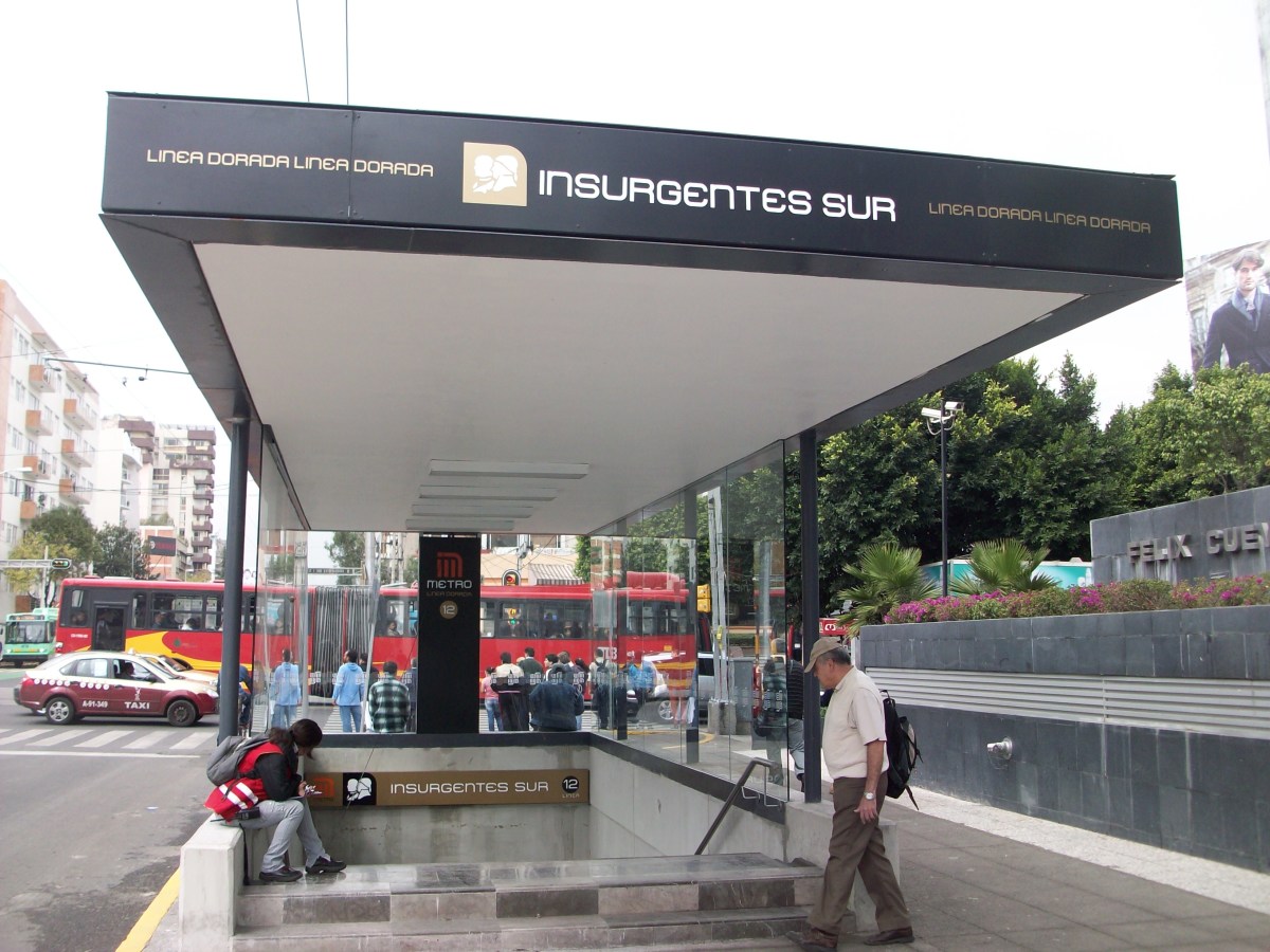 How to Use Mexico City's Underground System ("El Metro") - HubPages