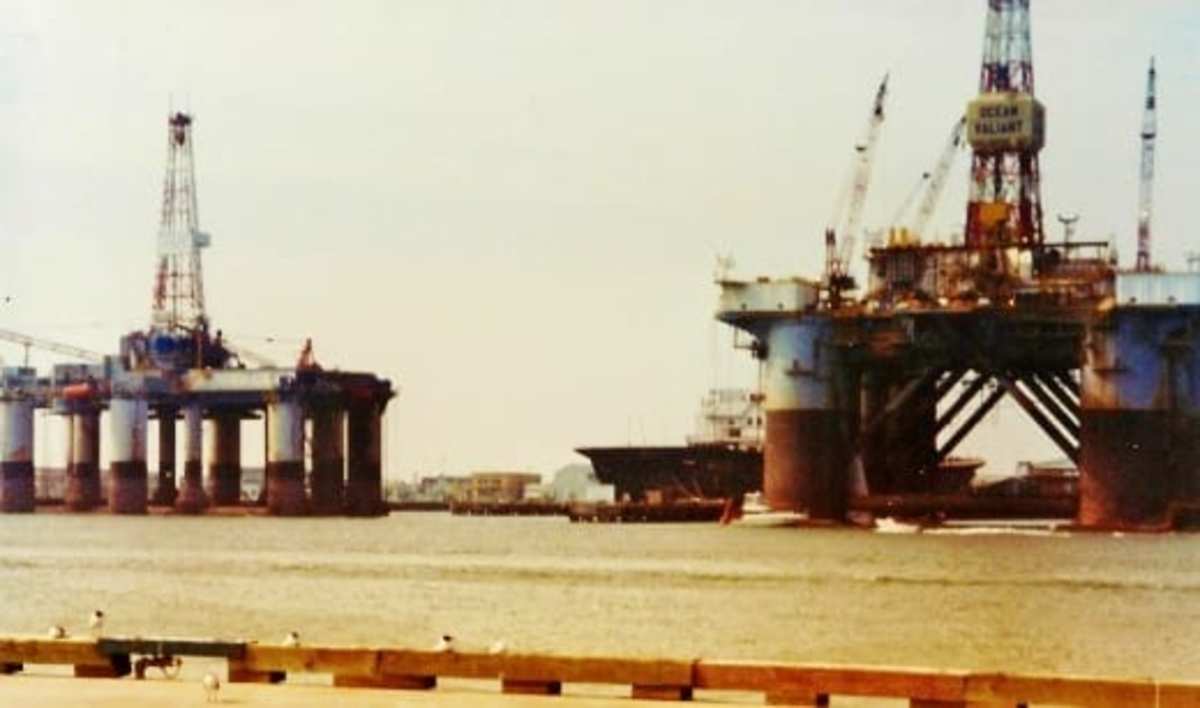 Galveston, Texas: Historic Strand District, Harbor, and Tourism - HubPages