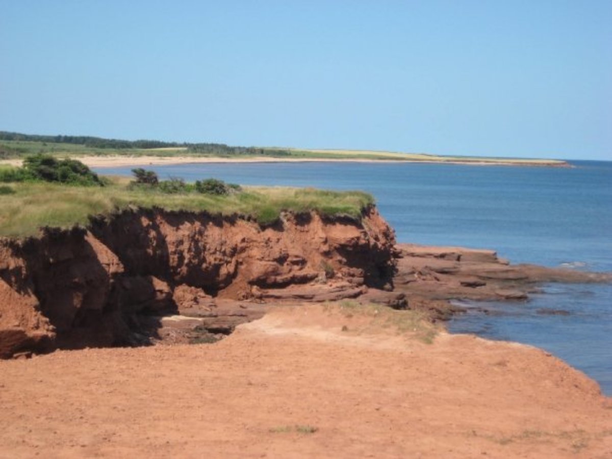 10 Things to See and Do on Prince Edward Island - WanderWisdom