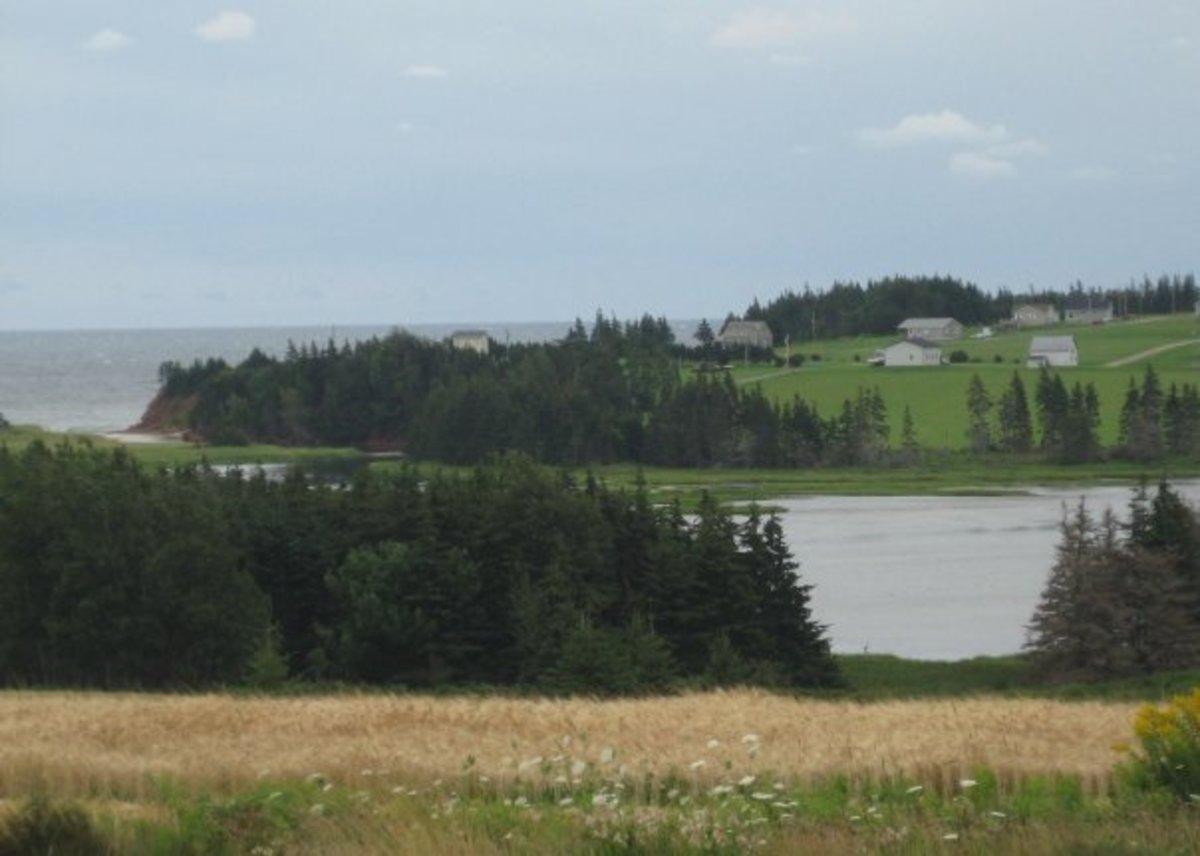 10 Things to See and Do on Prince Edward Island - WanderWisdom