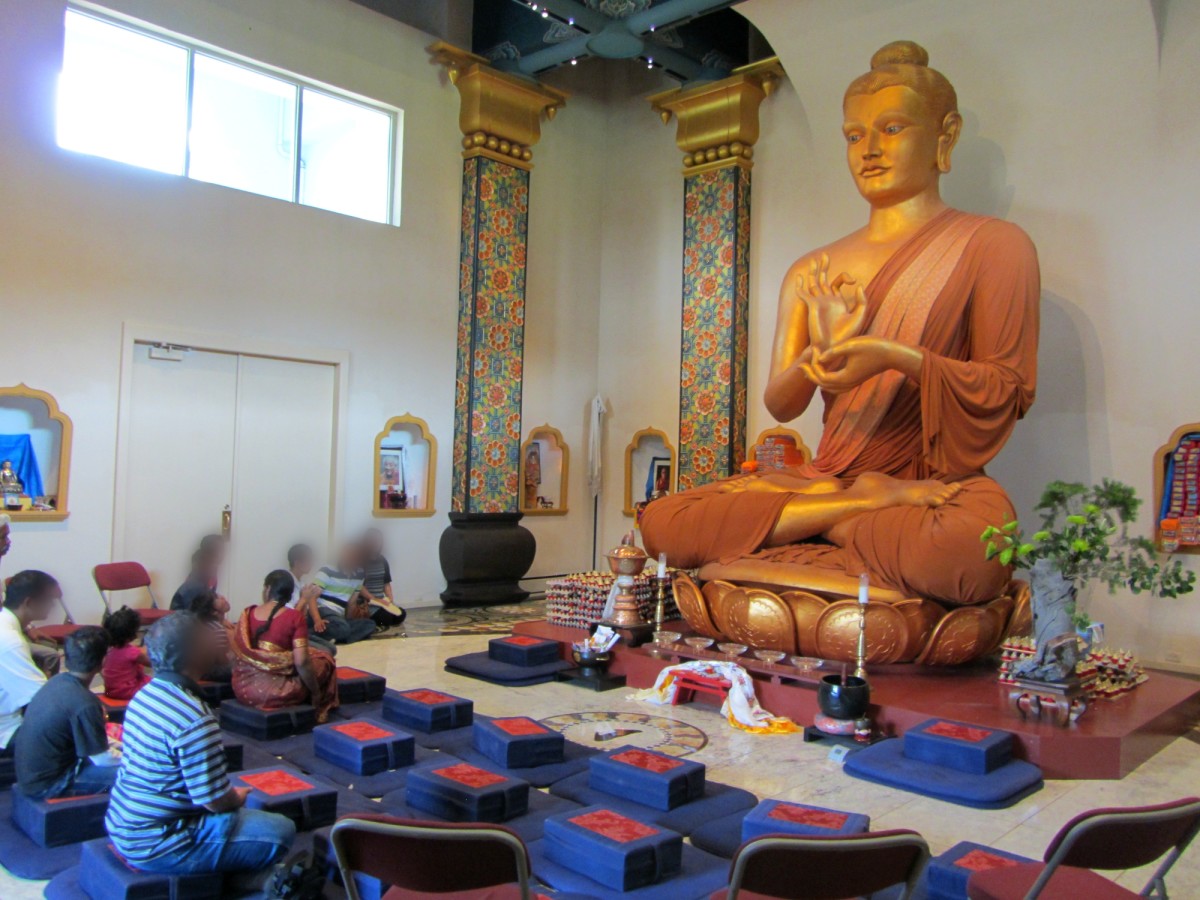 The Great Stupa of Dharmakaya: A Buddhist Shrine in the Colorado ...