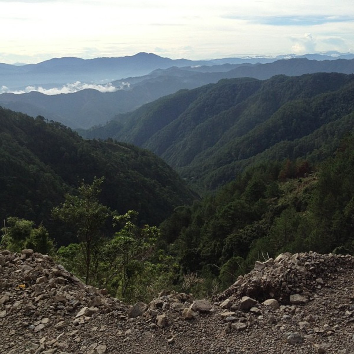 Climbing Mt. Santo Tomas (Tuba, Benguet, Philippines) - HubPages