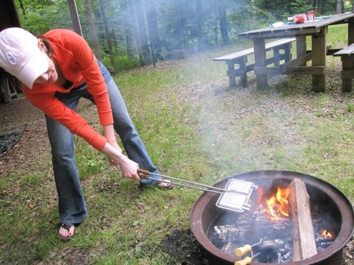 Pie Iron Recipes for Camping and Picnics - HubPages