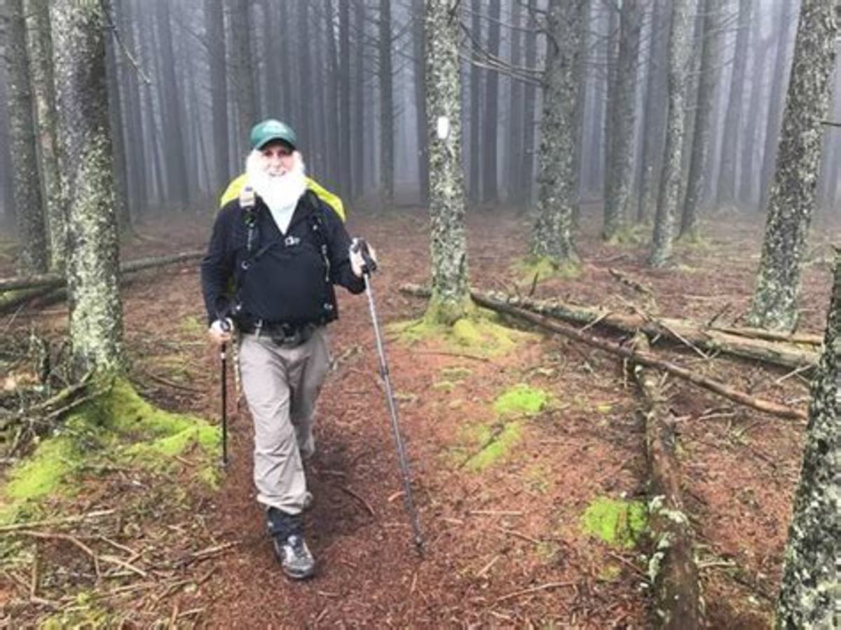 Dale Sanders Hiked the Entire Appalachian Trail at Age 82 - HubPages
