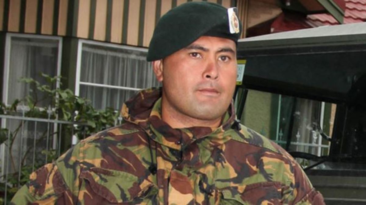 Dutton Makes a Mockery of Democracy by Holding Decorated NZ Soldier ...