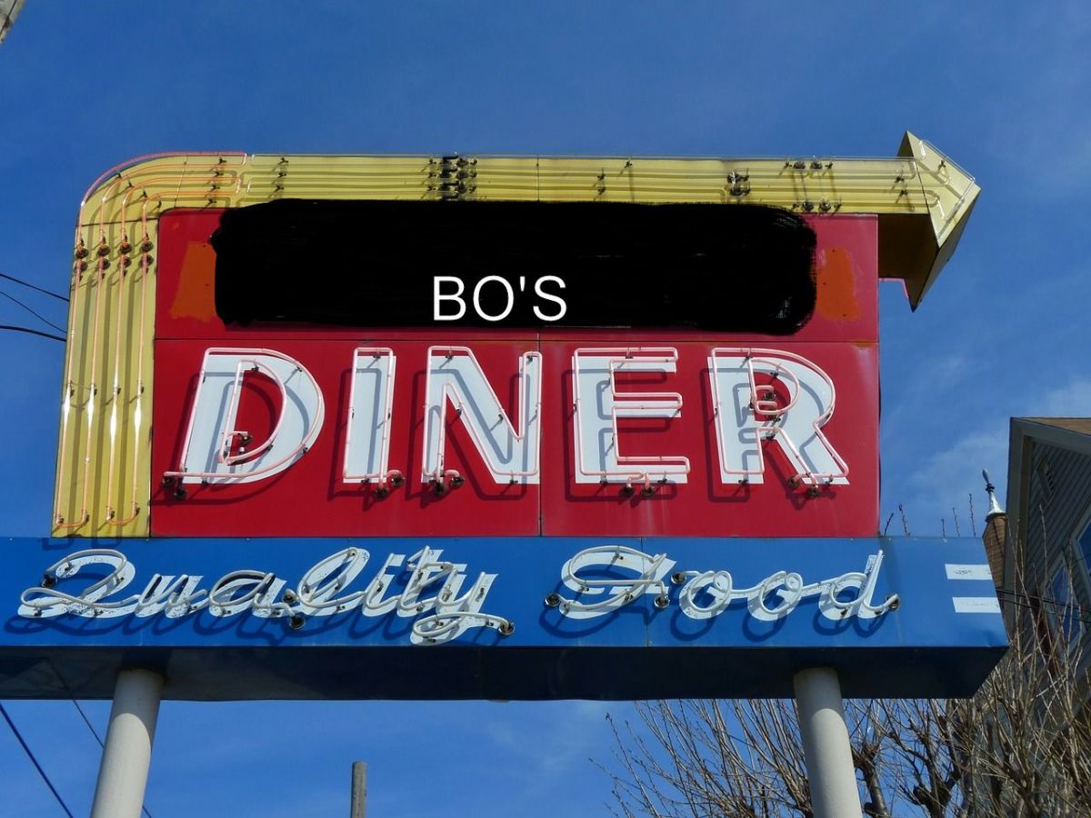 The Haunting of Estate Estremita: Introducing Larry Otis - Chapter 3 ...