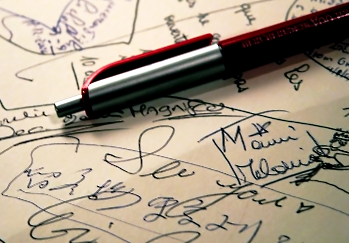 Will Books Become Obsolete? - HubPages